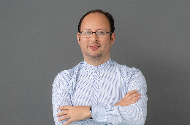 Jonathan Lee Ching：SECONDARY MUSIC TEACHER - Xian Liangjiatan ...